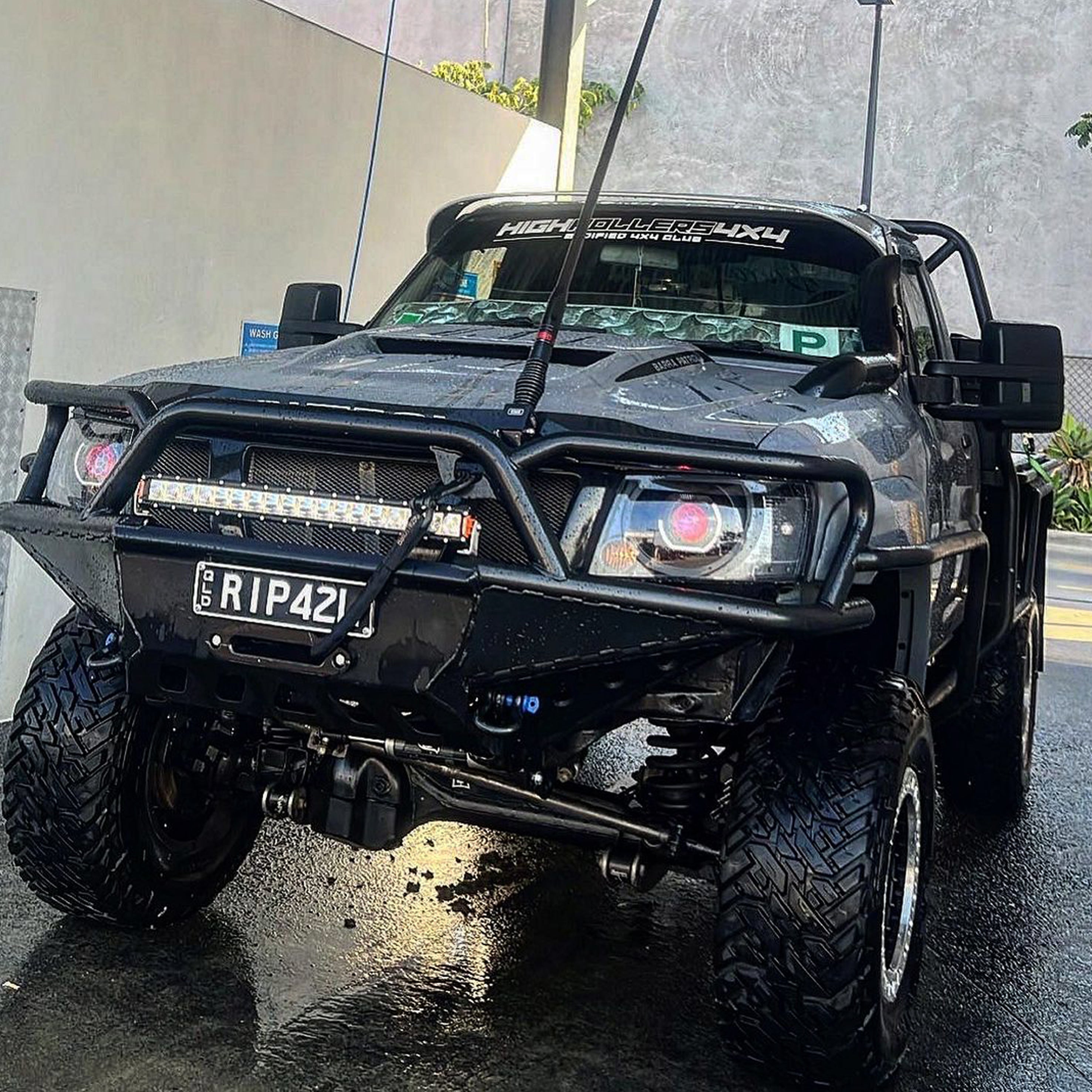 Modified 4x4 Club Window Banner – High Rollers 4x4